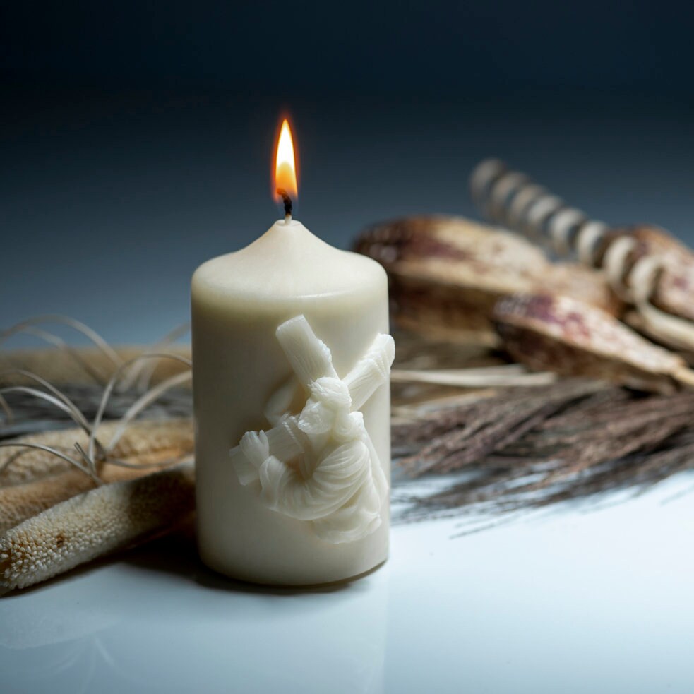 Christian Hand-made Scented Candle with “JESUS CHRIST Carrying The ...